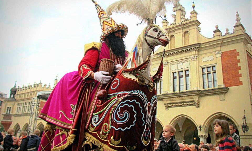 Szczęśliwy Lajkonik | Biuro tłumaczeń Atominium